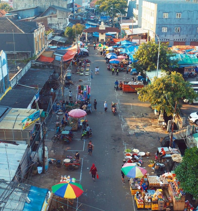 Penampakan Physical Distancing di Pasar Anyar Tangerang - Banten Hari Ini